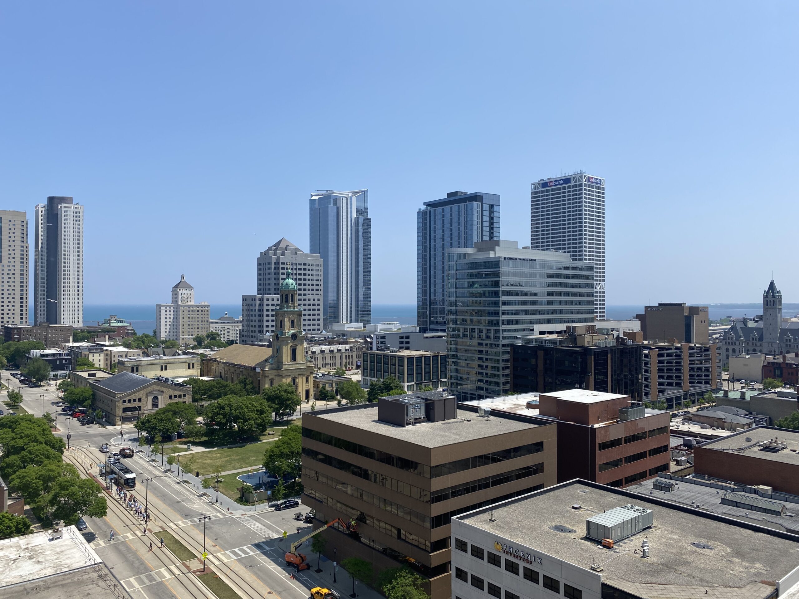 Intern Events and 330 Kilbourn Tour - UW Stout IREM Student Club